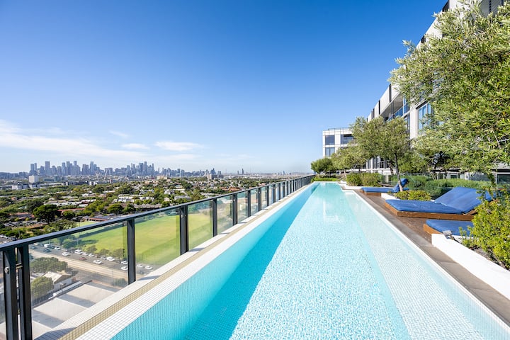 Luxe Flemington Cityscape And Racecourse Views - Kensington