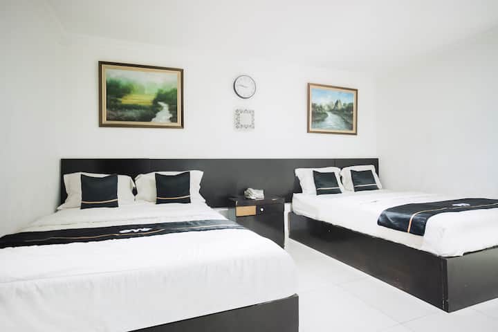Suite Family Room | Townhouse Oak Grand Malaka - South Sumatra