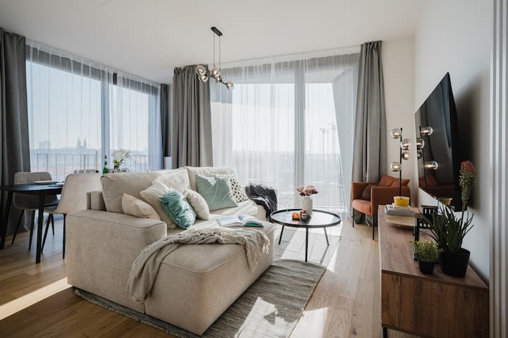 2bdr Apt. W/ Garage • Workspace • Ac • 250 Mb Wifi - Prague