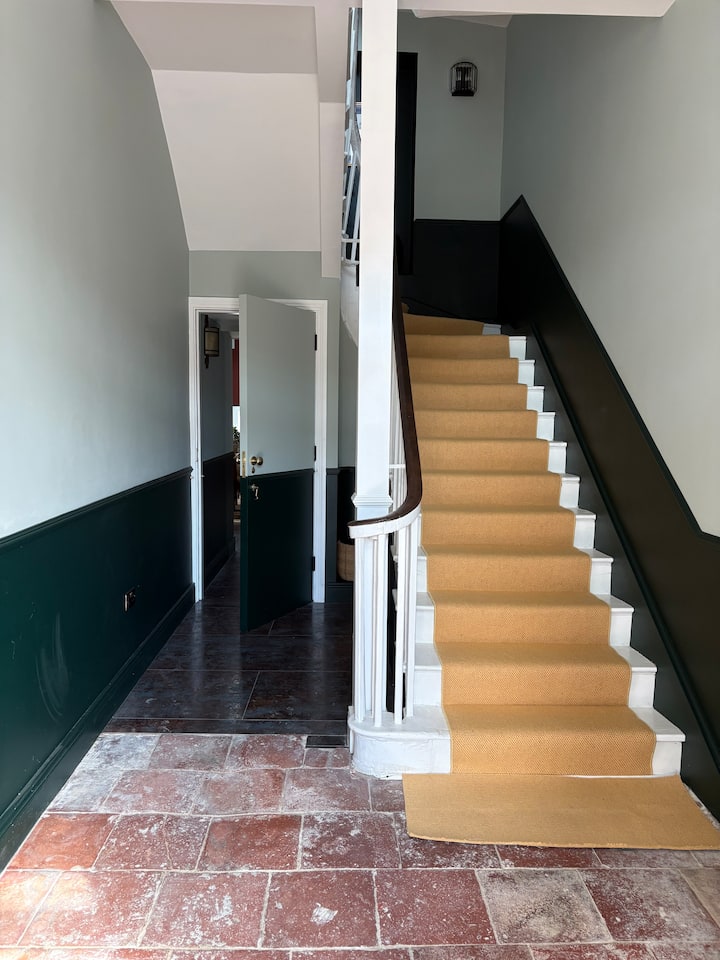 Historical Portumna House - Clare County