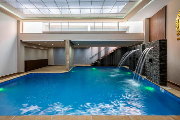 Hidden Gem In Guéliz: Heated Pool, Spa & Gym - Marrakesh