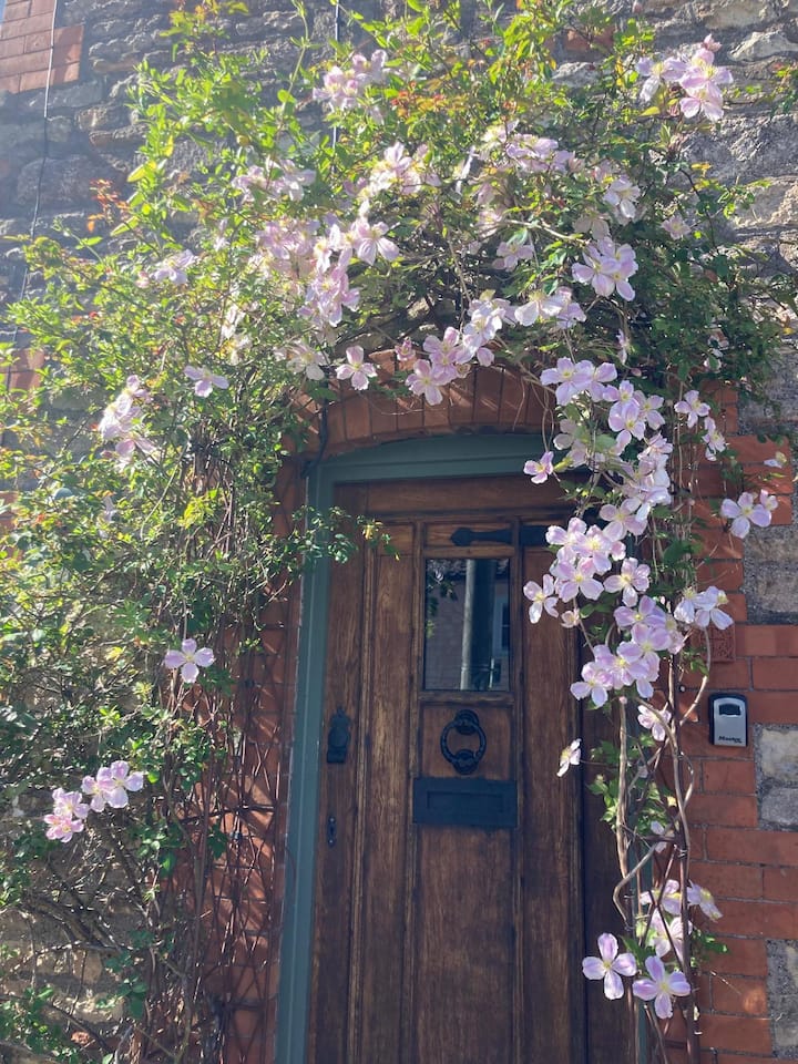 70 Southover Wells - Glastonbury