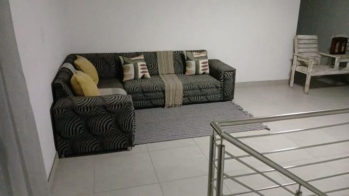 Cosy Guesthouse Room - East London