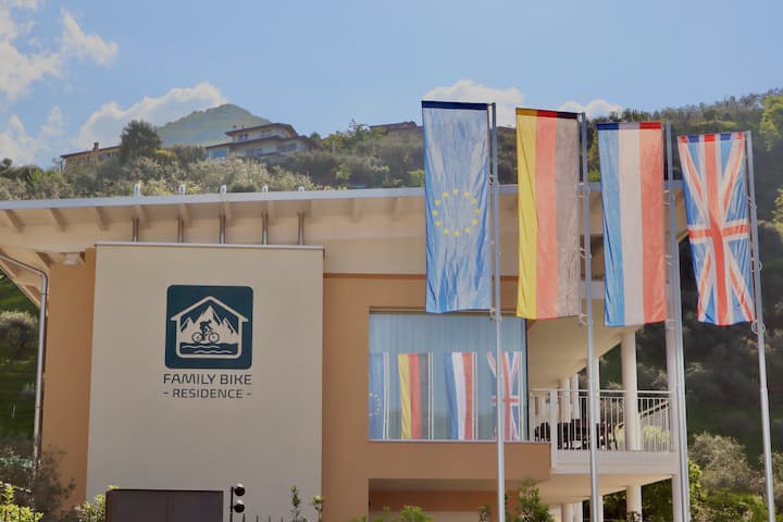 Trilocale Comfort (Max 8 Persone - 6 Adulti) - Sarnico