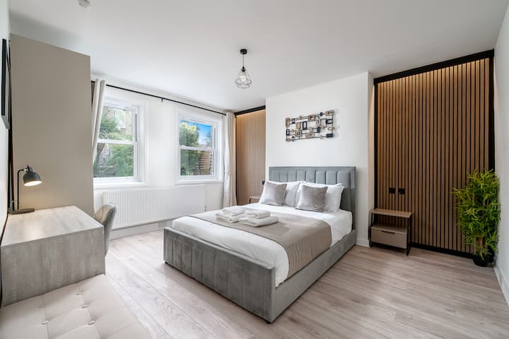 Spacious 2bed Apt With Parking And Gorgeous Garden - Leyton