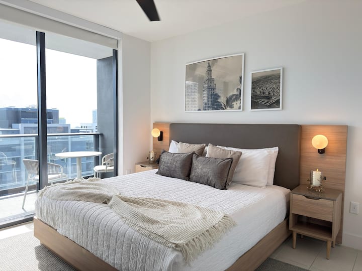 New Luxury Dwntwn Miami 1b/1b Unit, Near Kaseya - Miami, FL