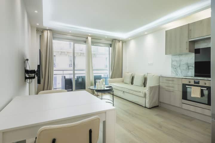 Très Bel Appartement Près De La Tour Eiffel - Paris 16e Arrondissement