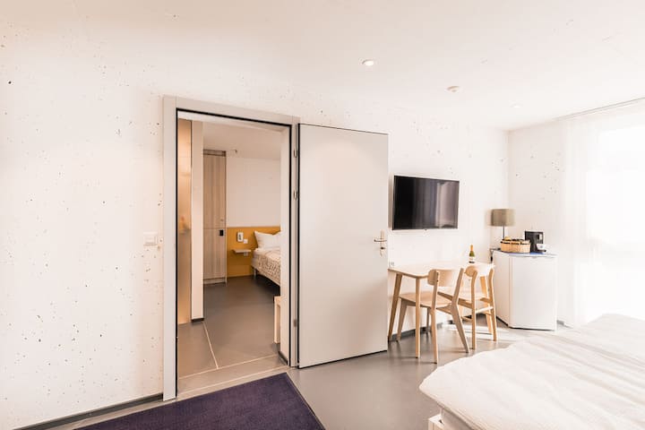 N's Hotel Familienzimmer 212+214 - Murten