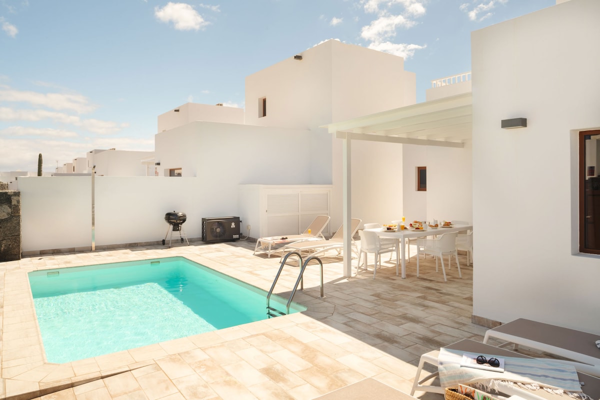 Domus Vulcan Adassa - Villas for Rent in Yaiza, Canarias, Spain - Airbnb