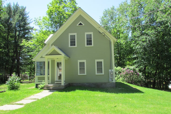 The Village House - Conway, NH