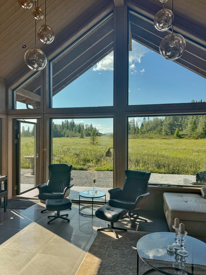 Cozy And Luxurious Ski And Spa Lodge - Norway