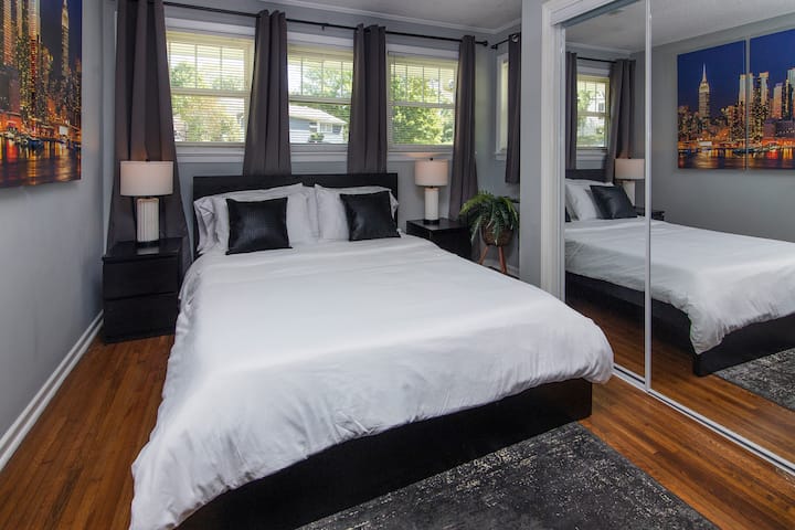 Plaza Studio Oasis - Charlotte, NC