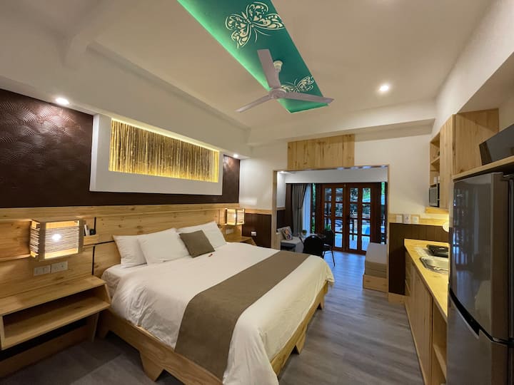 Butterfly Suite No13 At Aranjuez Lofts - San José