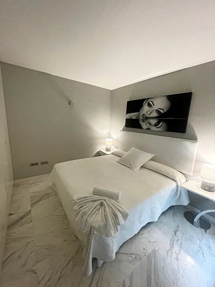 Deluxe Room Botafoch - Ibiza-stad
