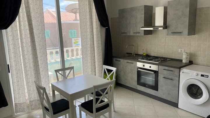 Cozy Apartment Near Beach (Pontao) & Center - Cabo Verde