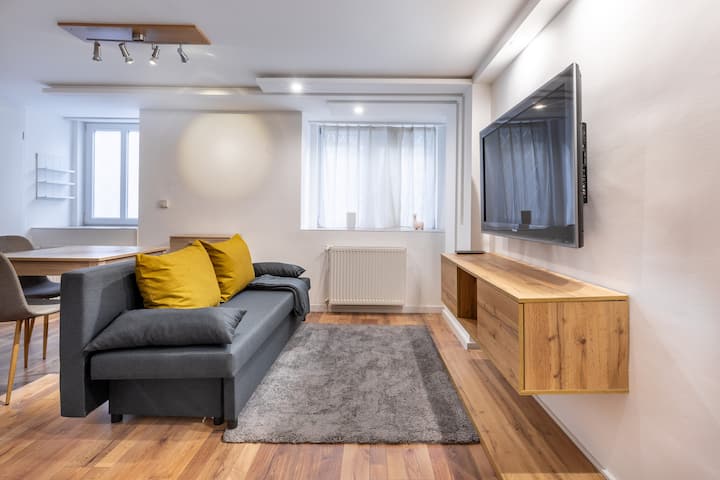 Sz27 B Székely Apartment - Budapest