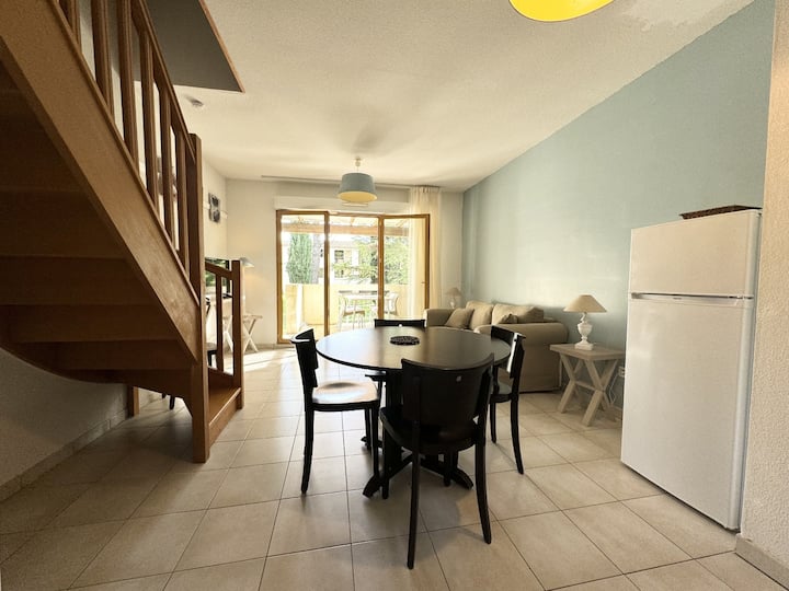 Résidence Avec Piscine Chauffée Aux Baumettes - Gordes, Francia