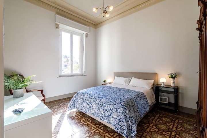 Casa Calise – Elegant 1920s Villa W/ Garage - Siena