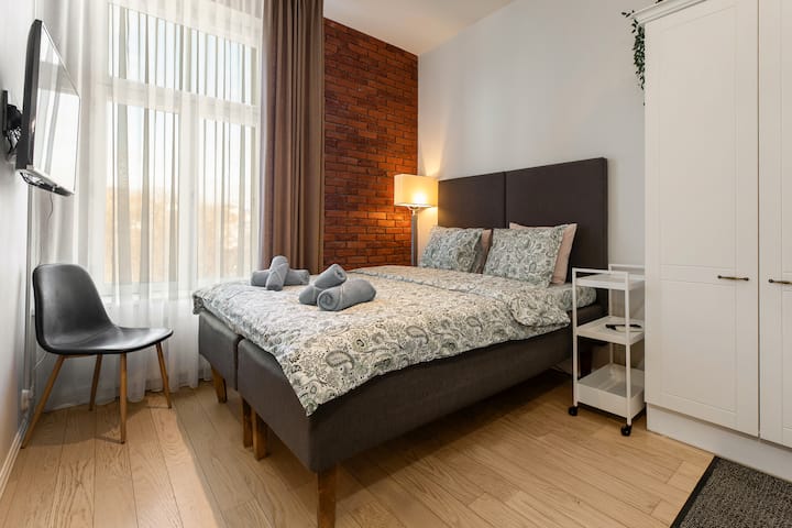 Modern Studio Next To Old Town - Talín