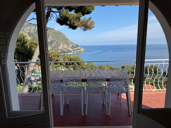 Spacieuse Villa Familiale Avec Vue Méditerranée - Beaulieu-sur-Mer