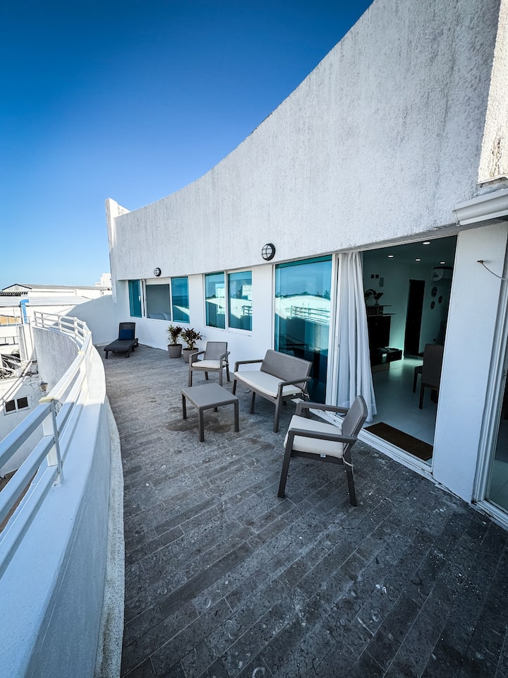Penthouse En El Centro Con Vista Al Mar / Azure - San Andrés