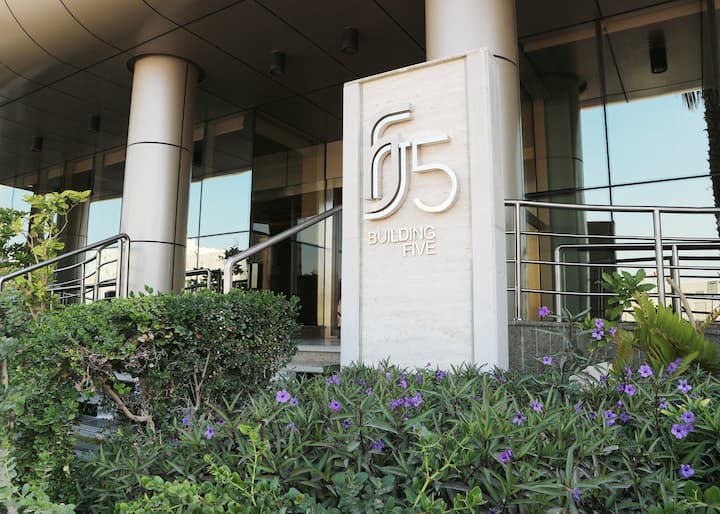 2br W/ 5 Star Facilities - Fjb05 - Doha