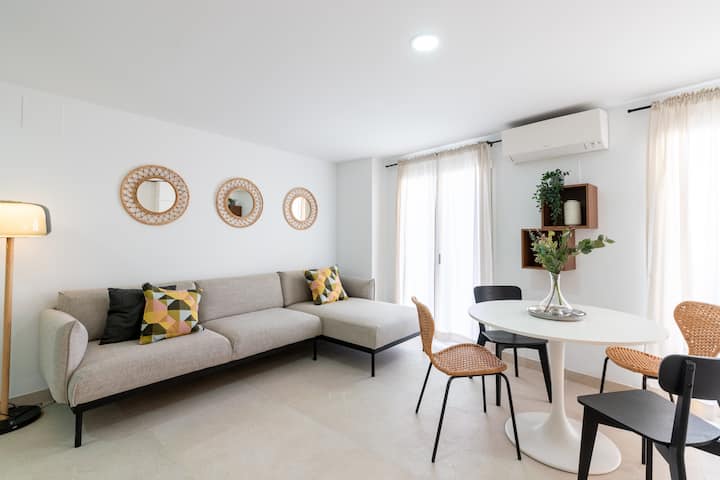 Aoa Cuesta Rosario Long Stay - Sevilla, España