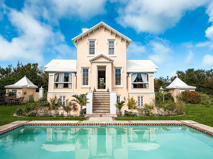 Locust Hall - Bermuda