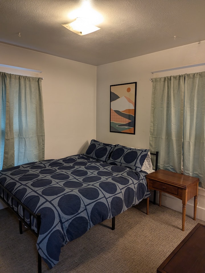 Quiet Private North Fargo Studio - Fargo, ND