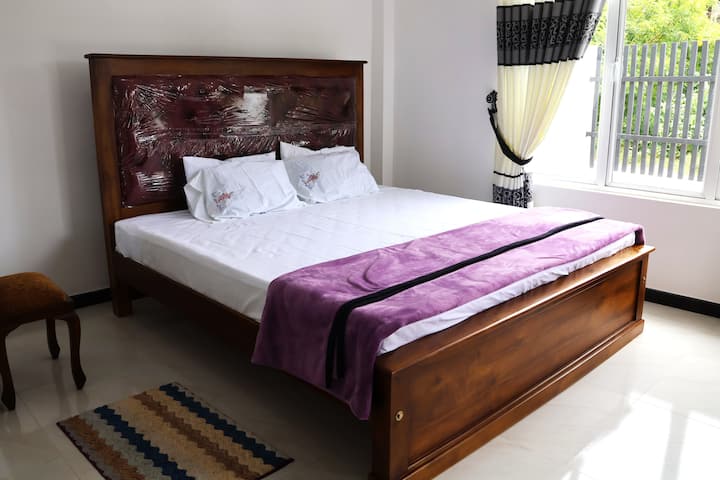 White Rose Villa: Bloom Ensuite In Lovers Leap - Nuwara Eliya