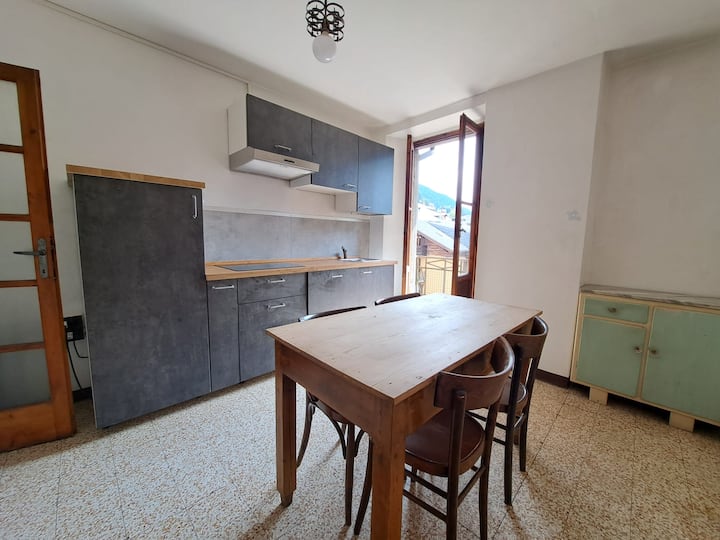 Brown Dolomyte Apartment - Borno
