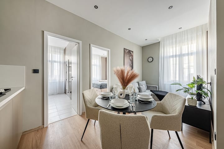 Casa Del Sueño – 2br Luxury Stay | Ac Near Nyugati - Budapest