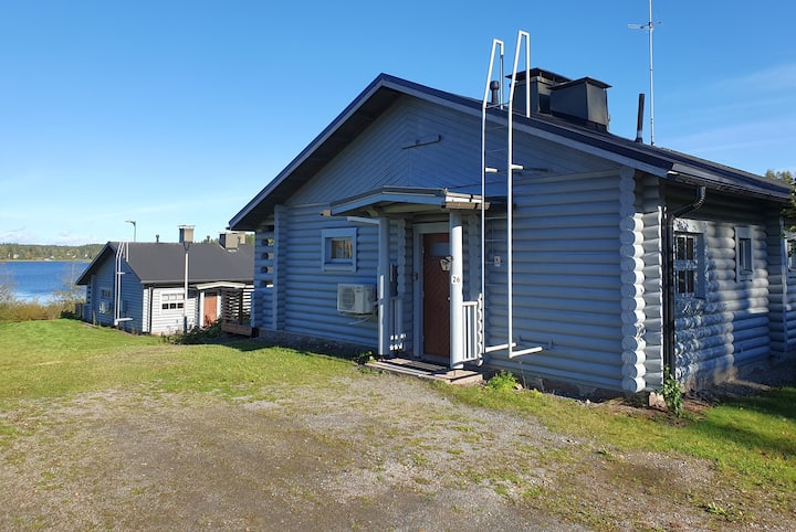Kotoisa Mökki Tapahtumien Keskellä, Lh26 - Jämsä