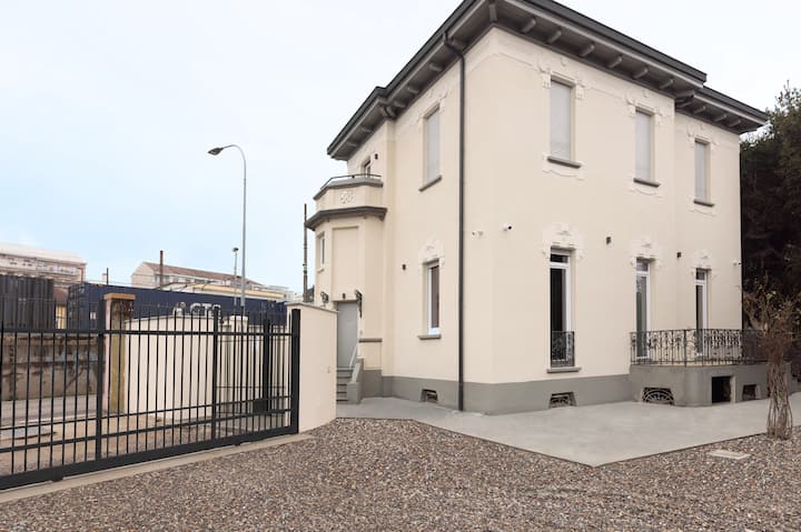 Villa Magenta - Rho Fiera & Station_apt 1+2+3 - Rho
