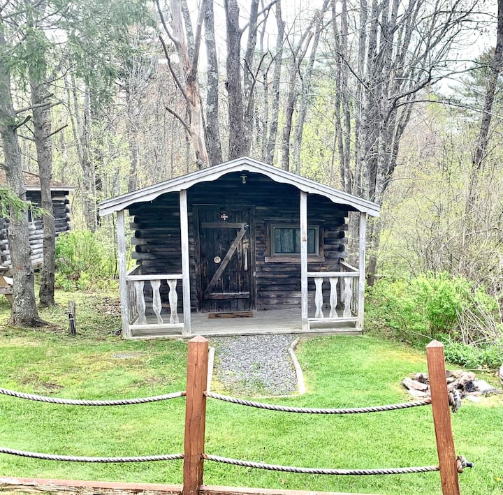 Mariner's Rest Cabin 5 - Camden, ME