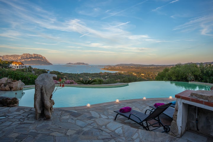 Villa Graya Con Piscina Vista Tavolara - Olbia