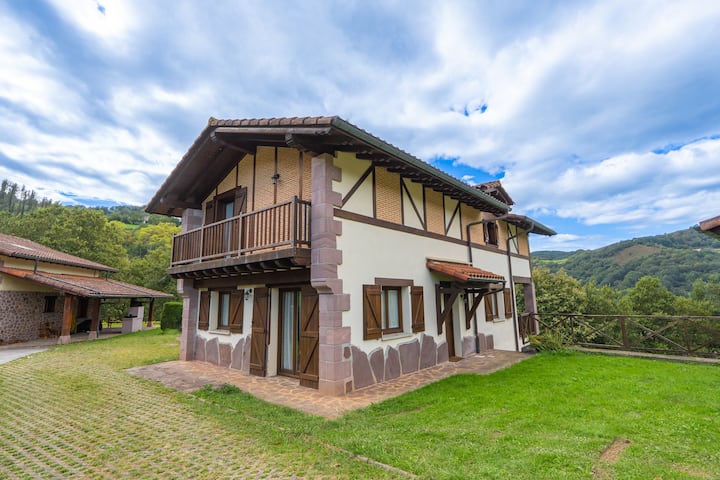 Casa Rural Etxalar - Bera