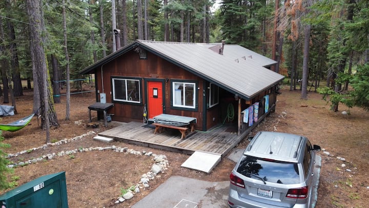 Two Morrows Tahoe Cabin Welcomes Kids & Dogs! - Lake Tahoe