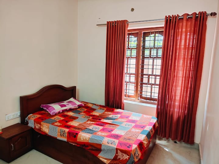 Room A In Riverside Retreat In Pathanamthitta - Pathanamthitta