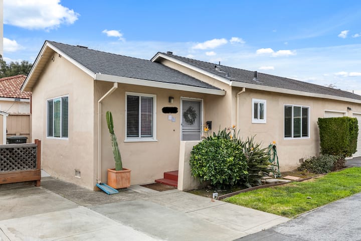 Jane's Home (V8a) | Upgraded Cottage W Garage+hvac - Redwood City, CA