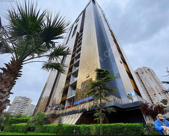 Istanbul Andromeda Gold Residence 2+1 Room - Istanbul