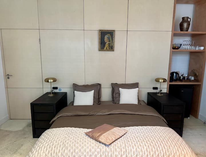 Luxury Private Studio, Own Entrance, Own Bathroom - Amsterdam