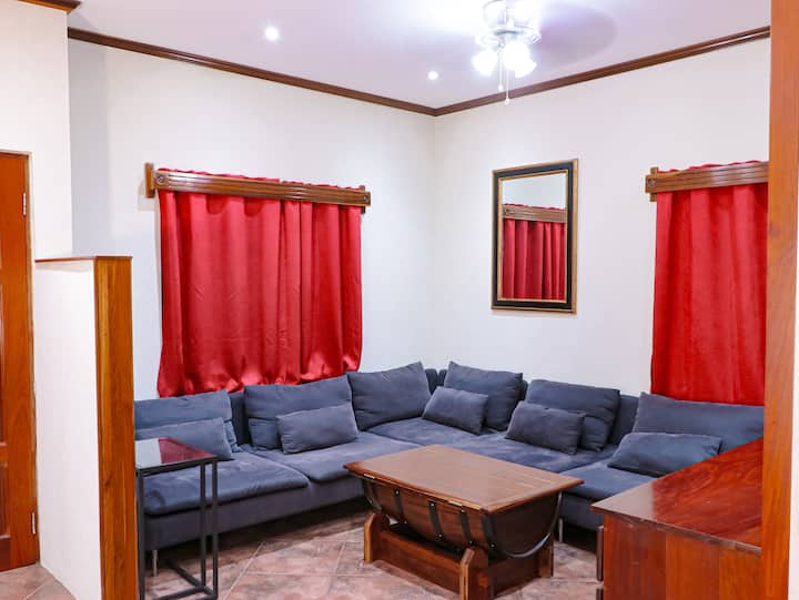 Capital Haven Guest House - Belize