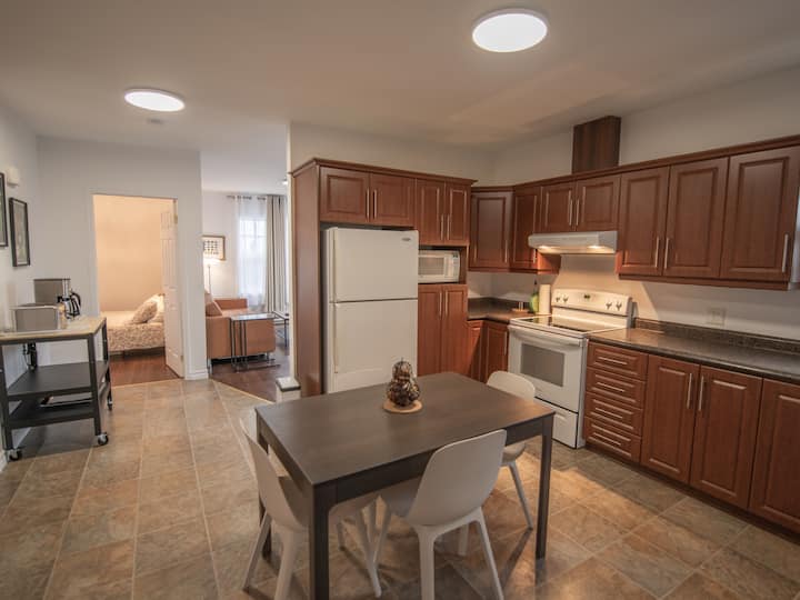 967 Appartement Victoria - Balcon Sur Marina - Saguenay