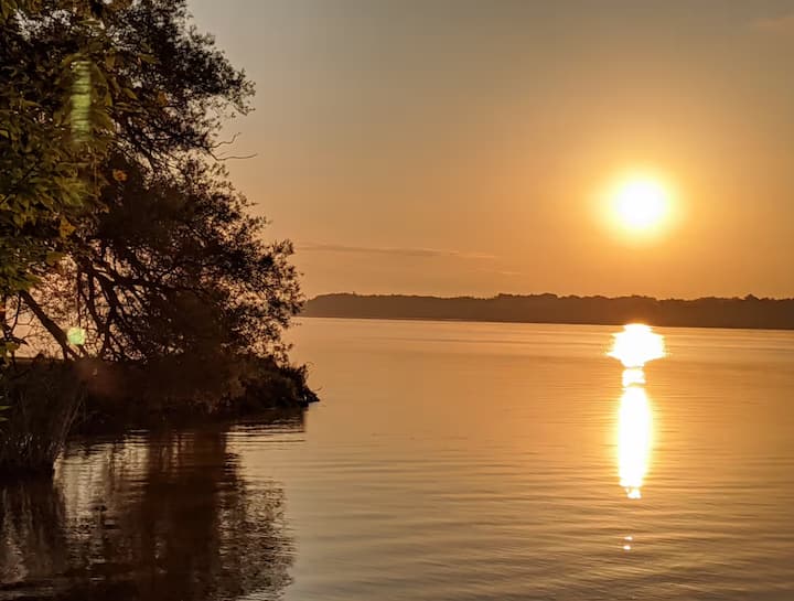 Lakefront Family Cabin •5br•sauna+hot Tub - Lindsay