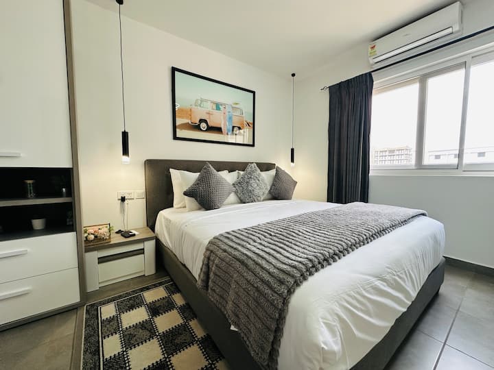 Stunning 1-bedroom - East Legon - Rooftop Pool - Accra