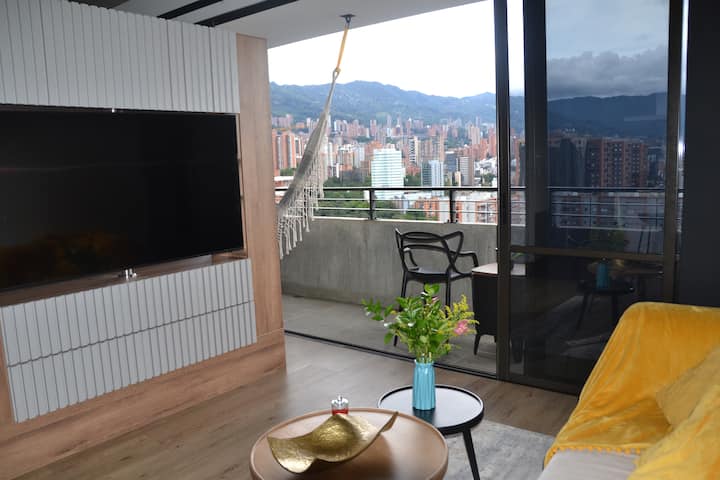 Modern Penthouse Loft In El Poblado - Rooftop Pool - Medellin, Antioquia, Colombia