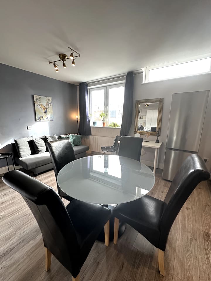 Dublin Citycenter Gorgeous Double Bed Studio - Dublin
