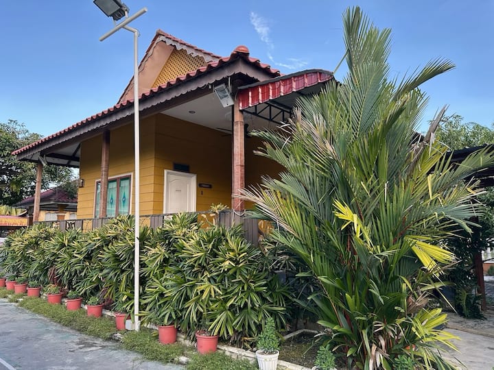 Firdaus Vip Private Pool Chalet - Sungai Besar
