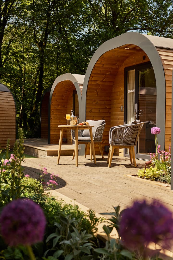 Cosy Luxury Woodland Pod + Cooked Breakfast - Derbyshire